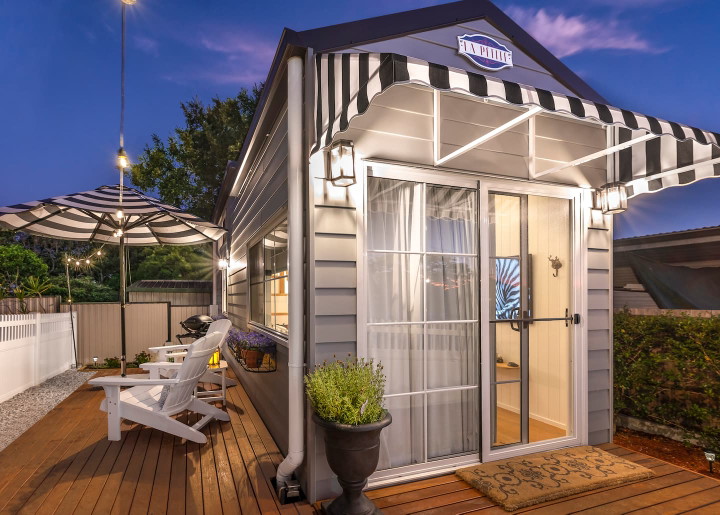 Delightful Brand New 1 Bedroom Tiny Home. - 브리즈번