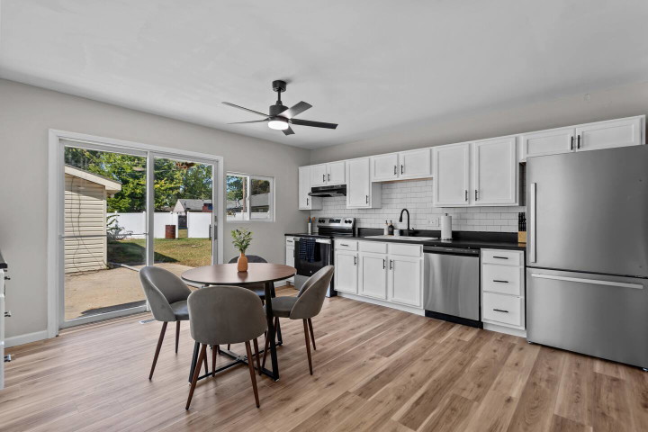 Renovated 3br Home | Perfect For Extended Stays! - Kokomo, IN