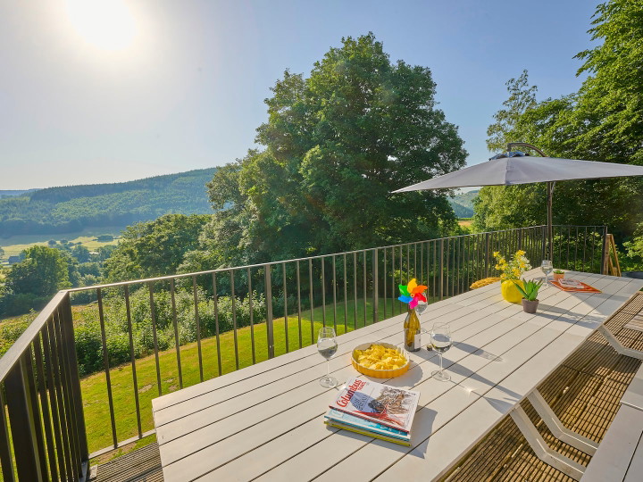 Belle Maison De Campagne Avec Vue Sur La Vallée - Vielsalm