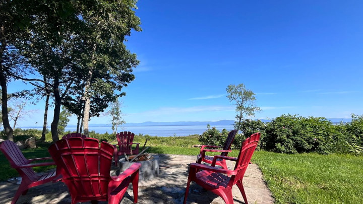 Maison Au Bord Du Fleuve - Montmagny