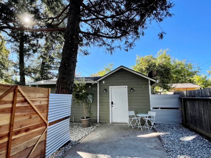 Adorable Cottage In Downtown Middletown - Close To Harbin Hot Springs! - California