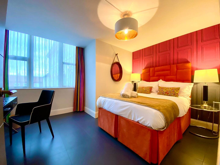 Appartement Incroyable - Parking Gratuit Et Wifi ! - Poole