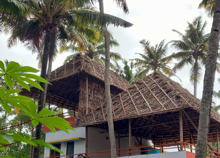 Cheerful 3-bedroom With Beach View. - Varkala