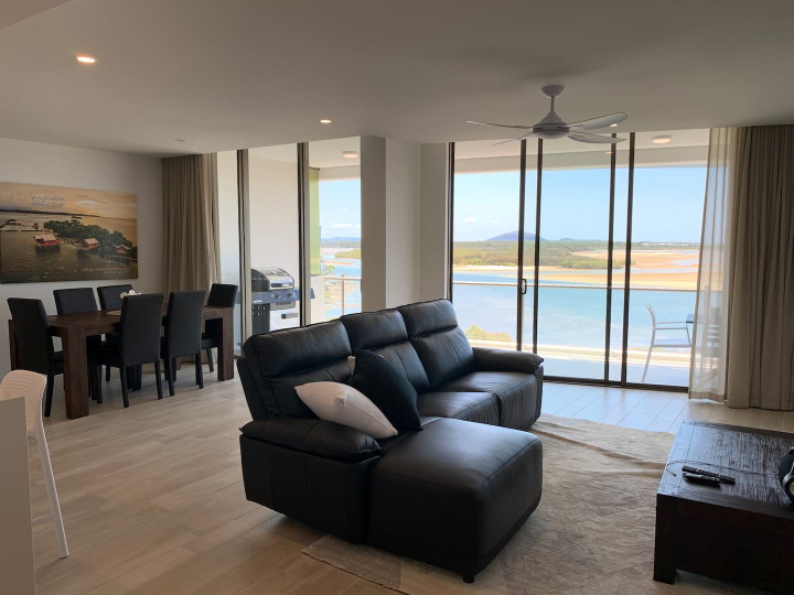 Cotton Tree Luxury Waterfront - Cosmopolitan 8 - Sunshine Coast Queensland, Australia
