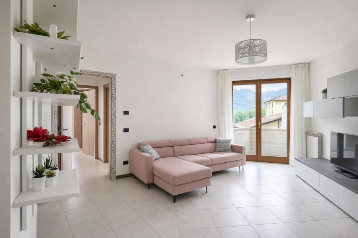 Trilocale Spazioso Con Balcone E Vista Montagne - Castione della Presolana