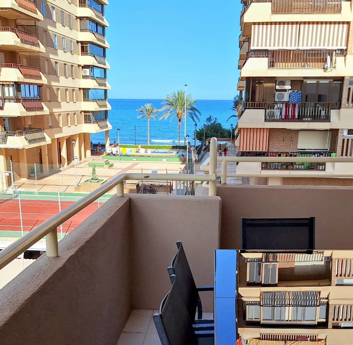 Hermoso Apartamento, Vista Al Mar, Piscina, Garaje - Benicasim