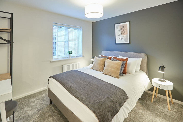 Furnished House, Dogs With Parking. - Whitby