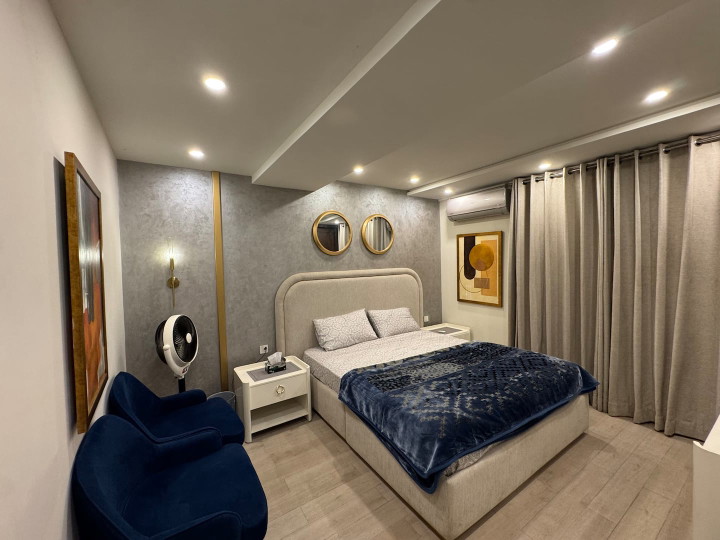Premium Eiffel View / 1bhk Apartment - Lahore