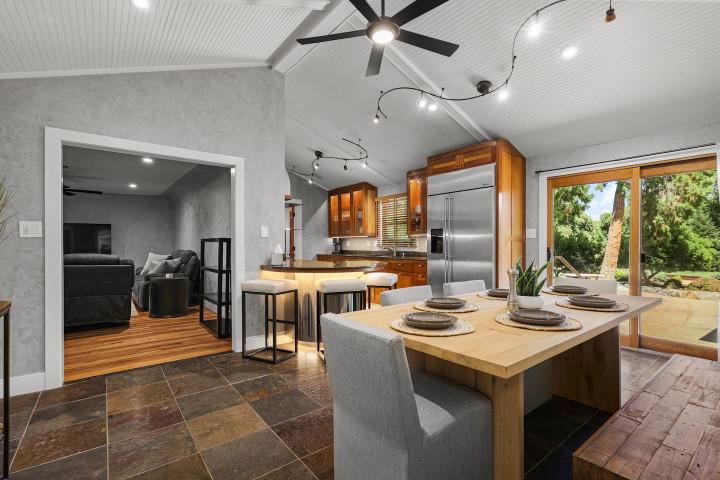 The Wilshire House-redding, Ca - Redding, CA