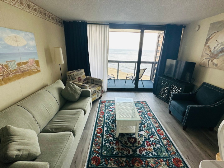 Ocean Pearl Newly Renovated Luxury Oceanfront! - Ocean City, MD