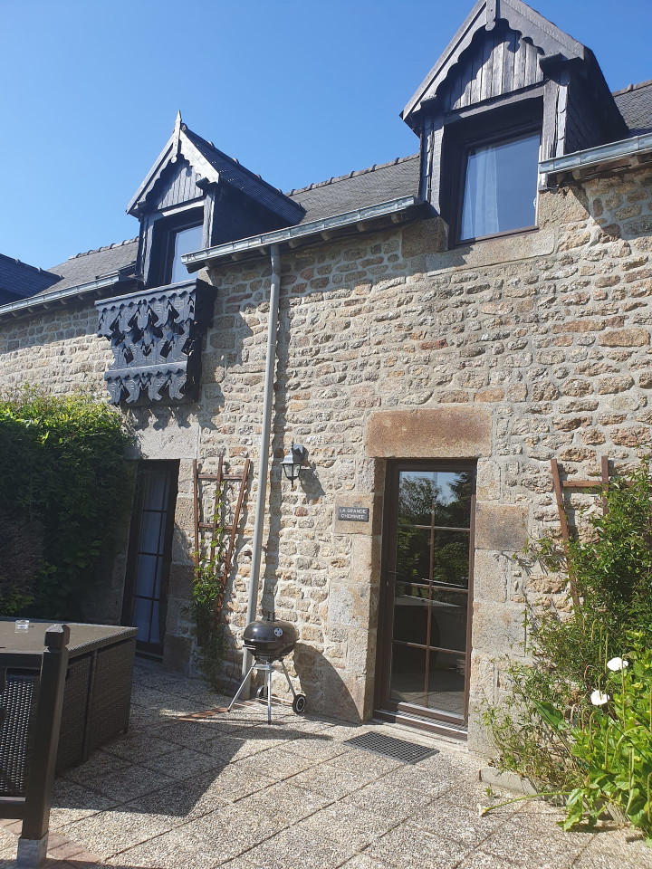 Beautiful Rural Cottage With Garden View Lgc - Mayenne