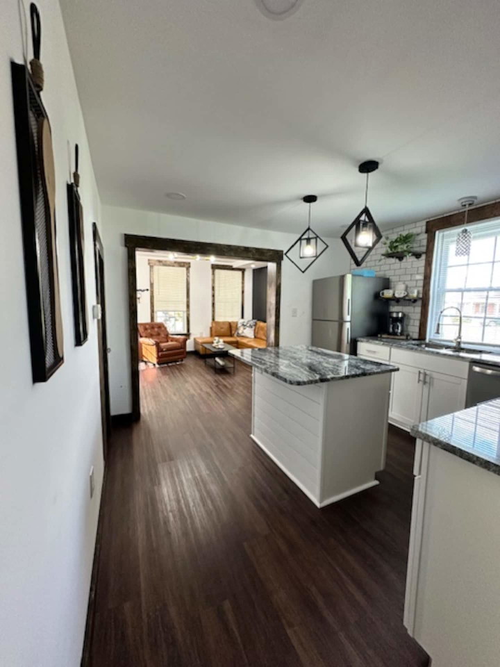 Orange Aid Cottage - Lancaster, PA