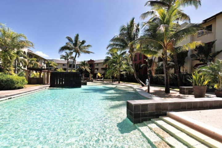 Tropical Resort Stay With 9 Pools! - Cairns