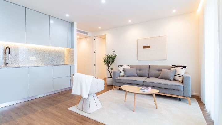 Elegant 1br Retreat Near Metro By Lovelystay - Vila Nova de Gaia