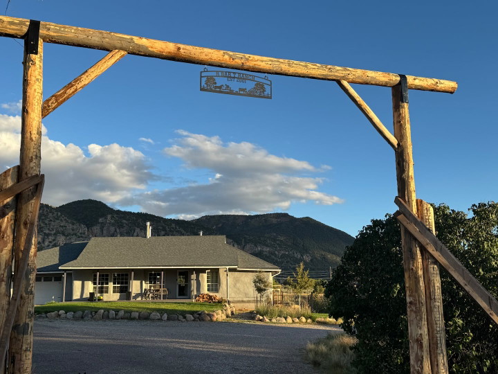 Life Is Good On The Farm - Utah