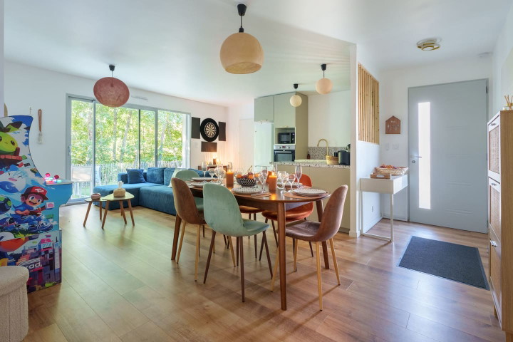 River & Spa Suites  Modern Villa For 15 - Pauillac