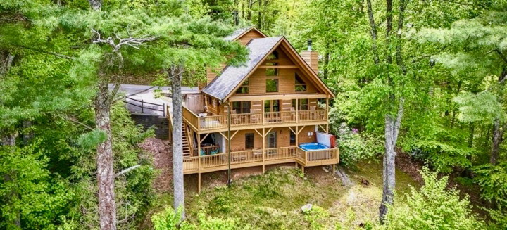 Large 4/3 Cabin In Boone With Ac And Hot Tub! - Blowing Rock, NC
