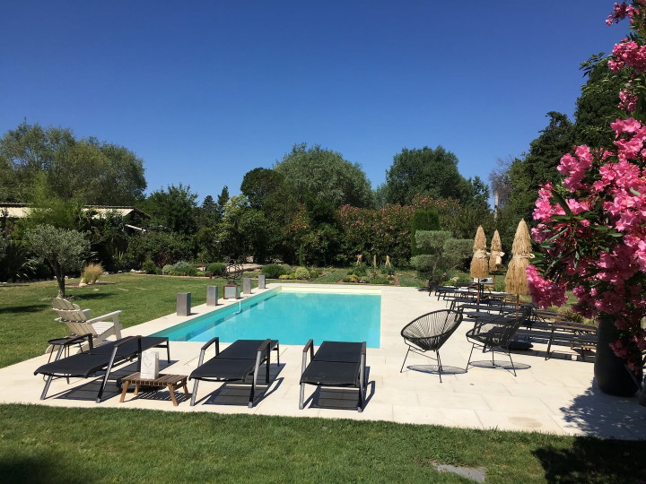 Cozy Apartment... In Renovated Farmhouse - Les Baux-de-Provence