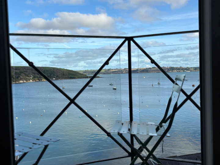 Amazing Bay View Apt, Private Parking-new For 2026 - Falmouth