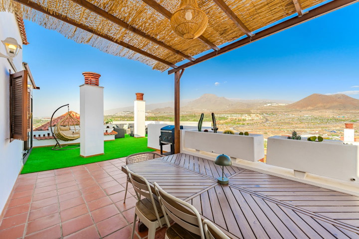 3bdr Apartment, With 100m2 Terrace And Bbq - Tenerife