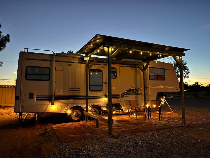 Spacious, Private, And Affordable Rv - Lancaster, CA