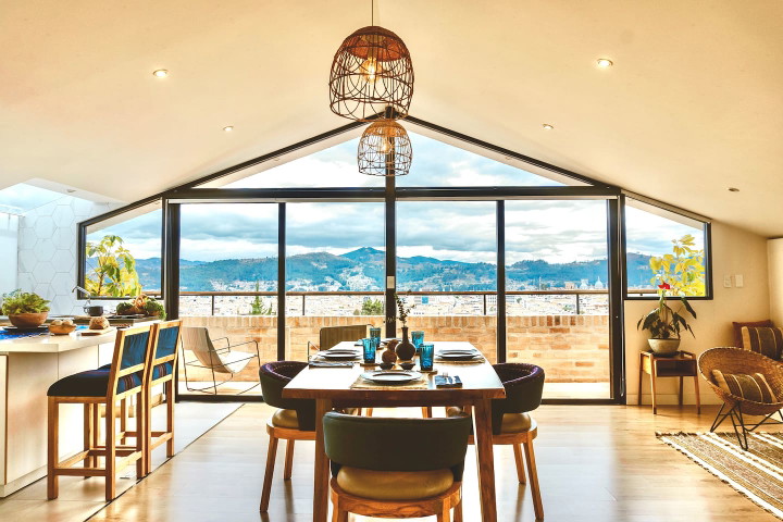 Stunning Views, Impeccable Design - Cuenca
