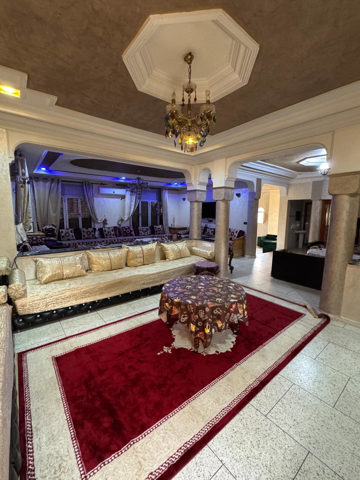 Grande Villa Avec Charme & Confort - Meknès