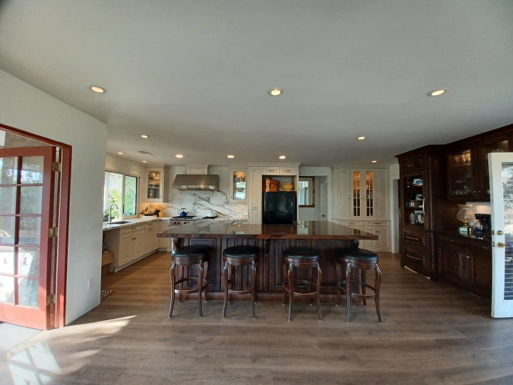 Private Altadena Home On 2 Acres. - Altadena, CA