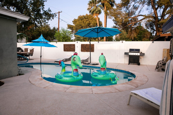 Sarah's Sanctuary Main House-heated* Pool - Grand Canyon University, Phoenix