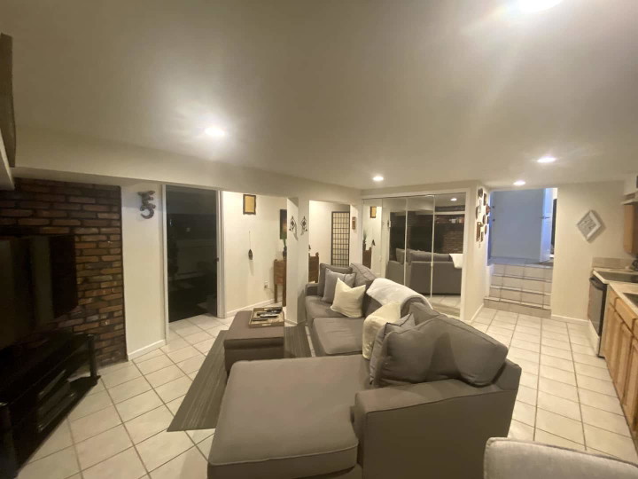 Quiet 1-bedroom With Gym & Private Parking - Greenwich, CT