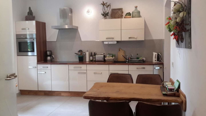 Gemütliche Wohnung In Ruhiger Lage Mit Balkon - Weimar