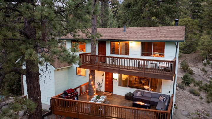 Large-group Cabin | Walk To Lake | Sleeps 12 - Big Bear Lake, CA