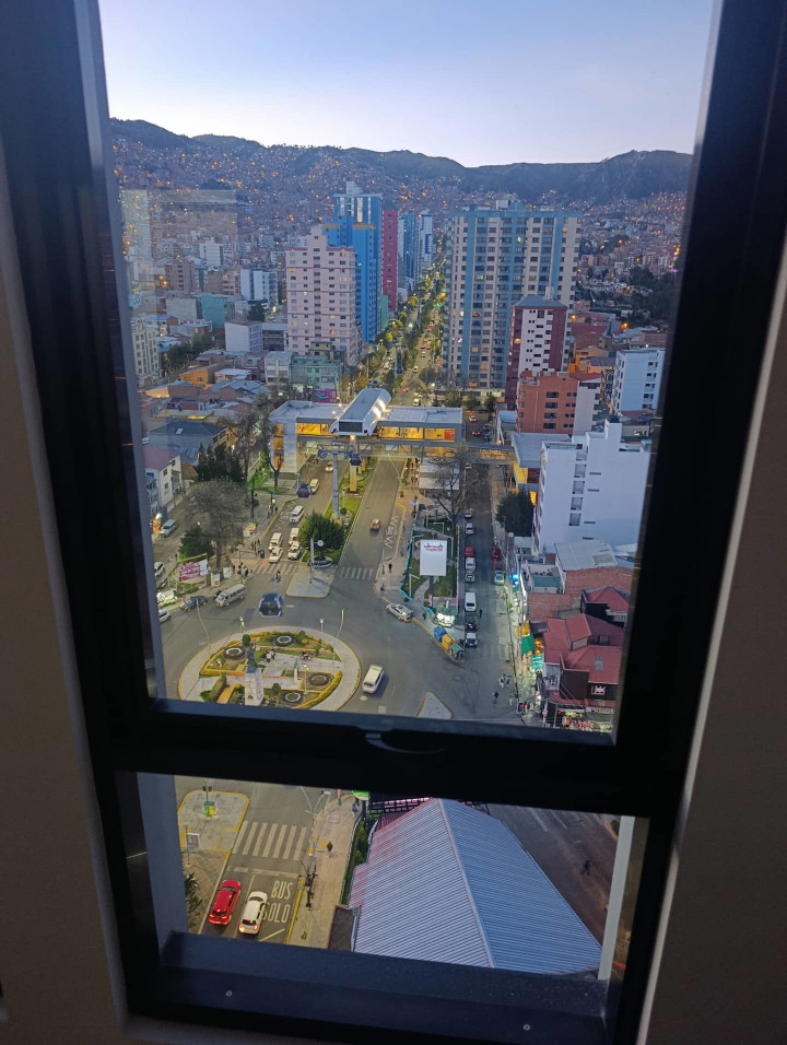 Departamento Con Vista Y Ubicación Ideal - Bolivia
