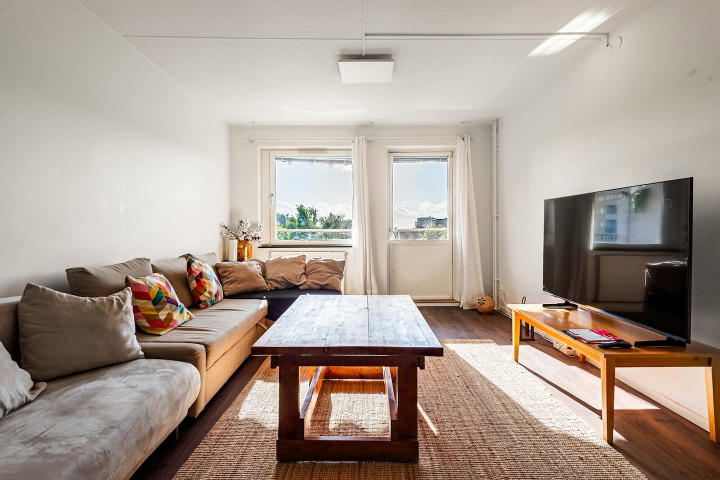 Bright, 3 Min Walk Metro - Stockholm
