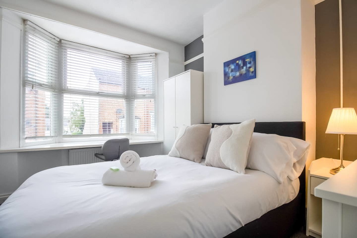 Ideal For Contractors | Free Wi-fi | Sleeps 7! - Northampton, UK