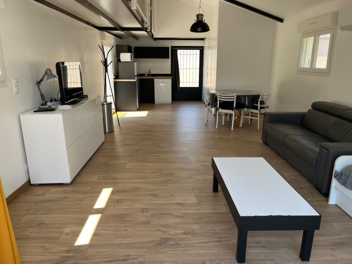 Studio Indépendant Climatisé - Thuir