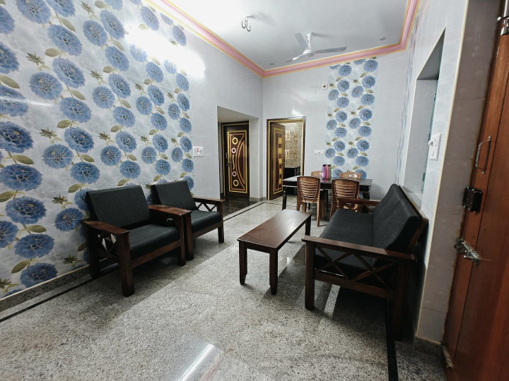 Saibala Homestay - 3bhk House Near Cmc -