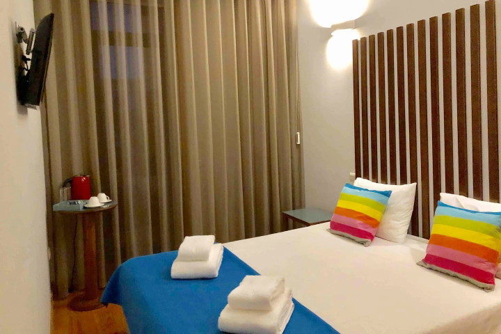 Faria 6: Comfortable Private Room - Porto