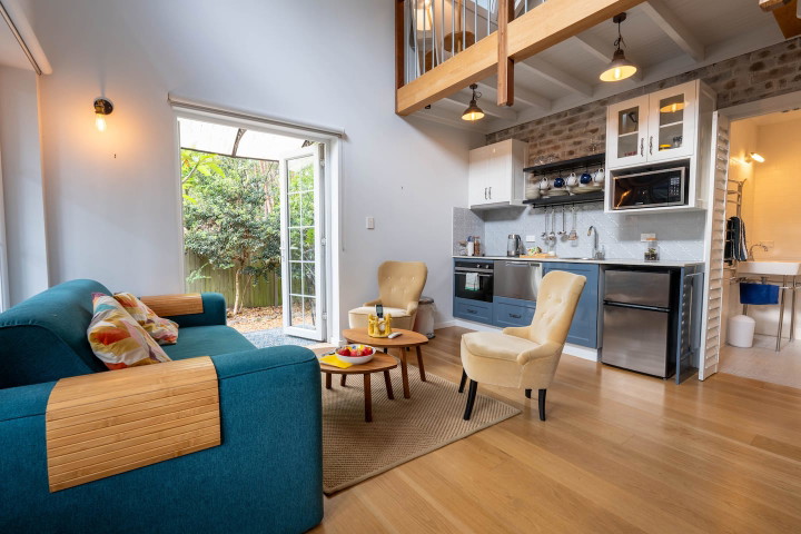 Private Cottage On The Park - Sydney