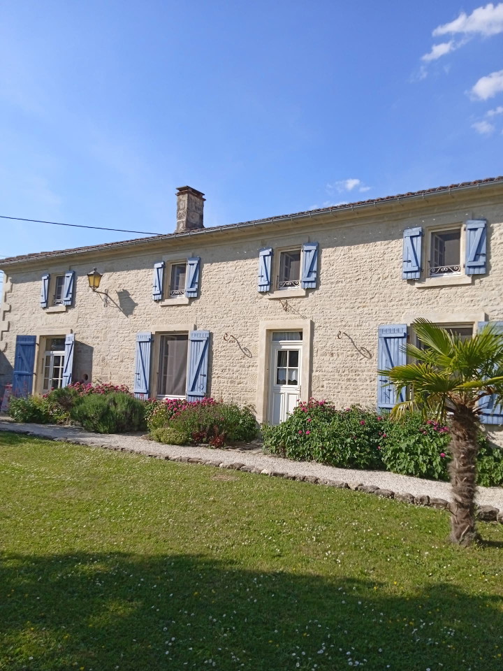 Vaste Ferme En Pierre, Début Xixe - Nouvelle-Aquitaine