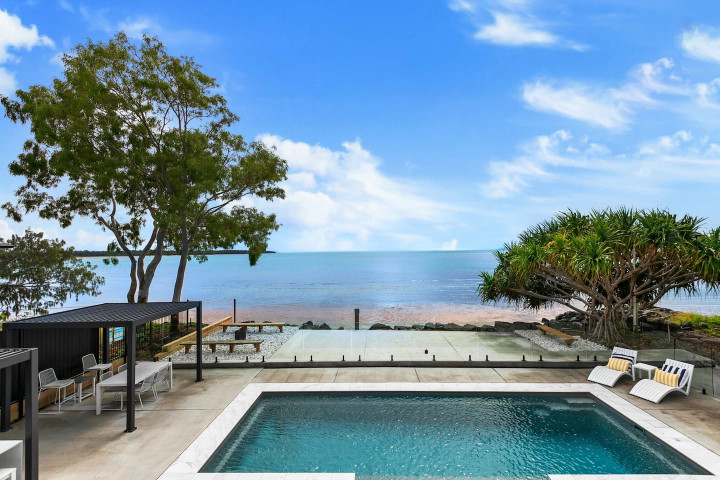 Salt & Stone Villa On The Beach - Villa 1 - Burrum Heads