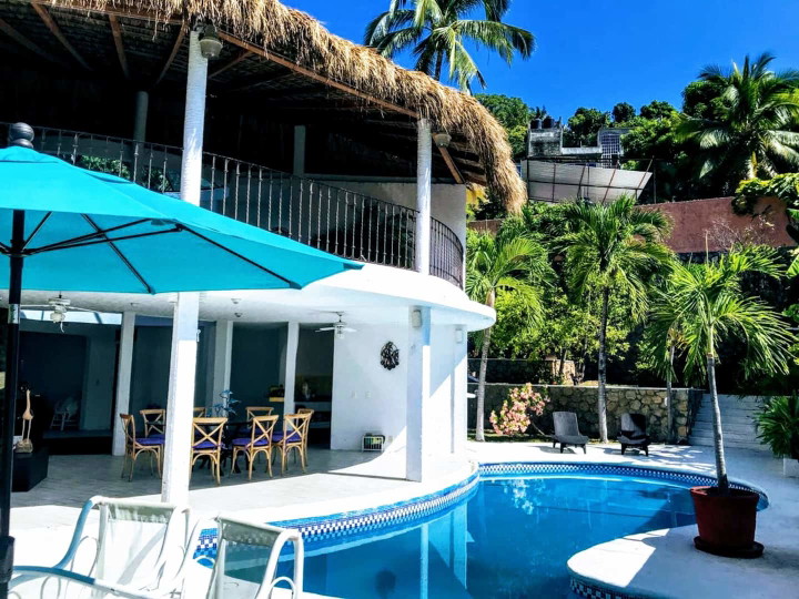 The House Of Stories - Acapulco