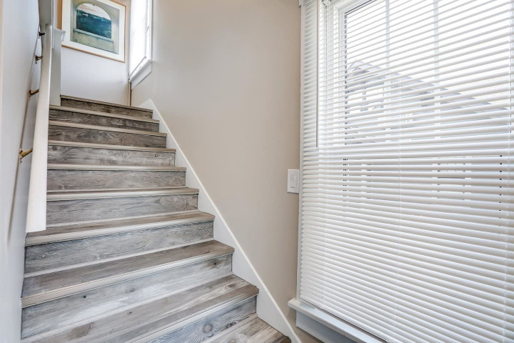 Unit 2 Plymouth 1 Bedroom Ideal For Corporate Stays. - Livonia
