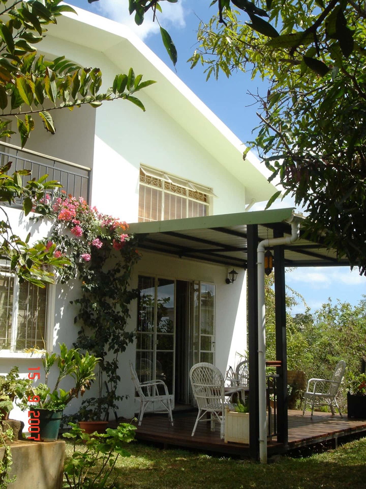 Private Retreat With Modern Comfort (Full Aircon) - Port Louis