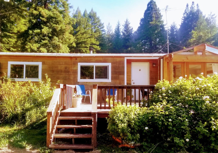 Eco Conscious Mini Apartment - Trinidad, CA