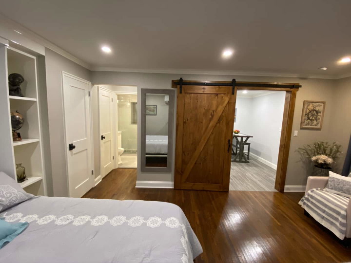 Newly Renovated Modern & Cozy Private Apartment - The Bronx, NY