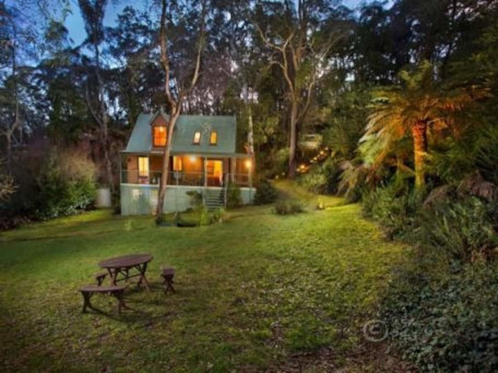 Shuffleshoes - Blackheath, NSW, Australia