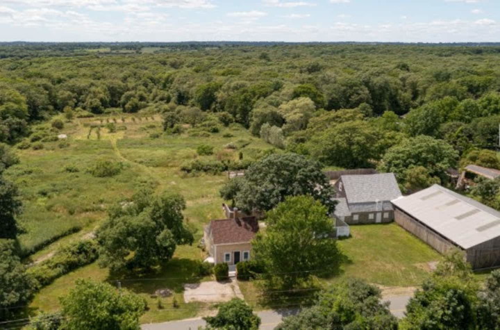 The Farmhouse - Quiet Solitude - Inquire Now - Tiverton, RI