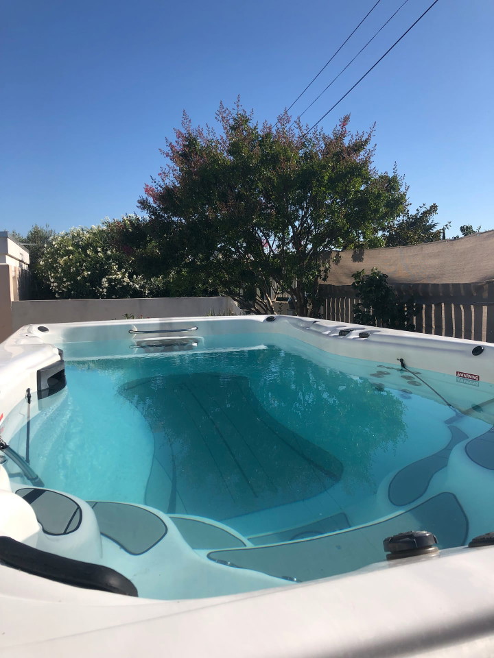 Gîte Avec Spa/jacuzzi Privé  Terrasse Au Calme - Pont-Saint-Esprit