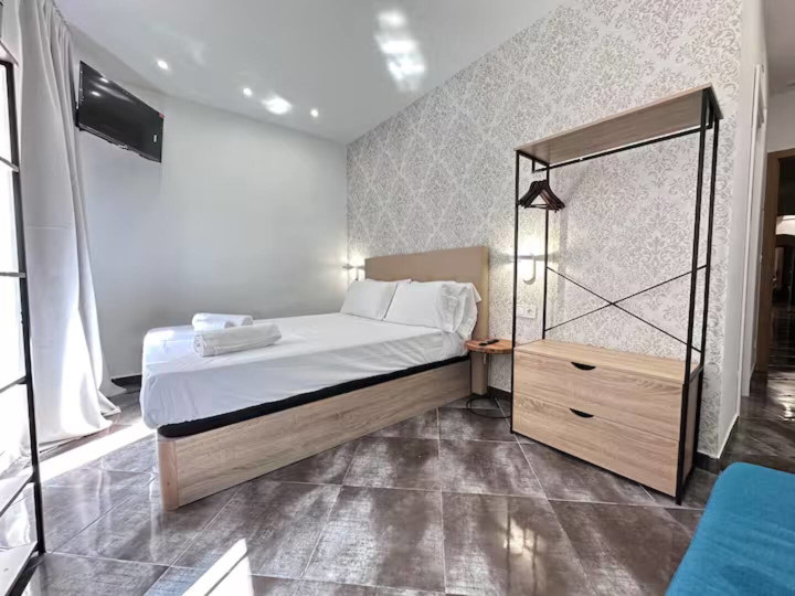Espacioso Con 4 Habitaciones Suite C/baño Propio - バルセロナ